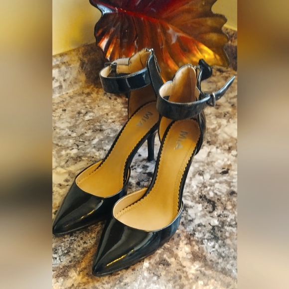 MIA | Shoes | Black Heels By Mia Size 9 Nwot | Poshmark